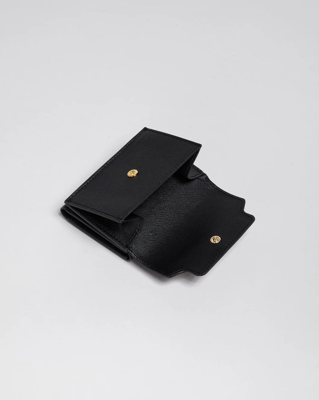 Black Leather Trifold Wallet | Showroom
